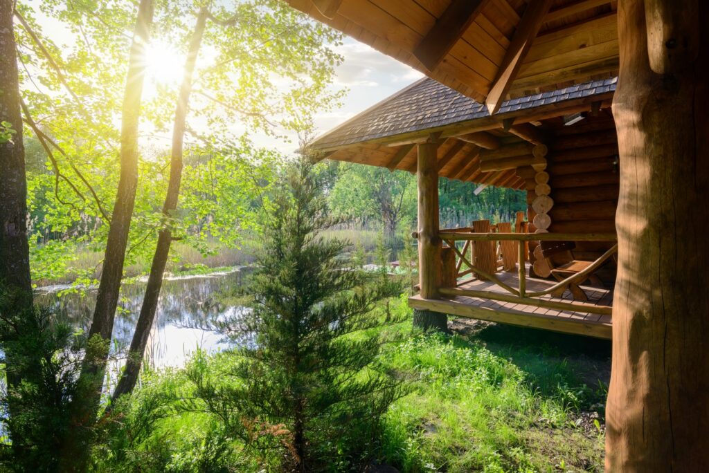 Exploring the Benefits of Homesteading Cabins: A Sustainable Lifestyle ...